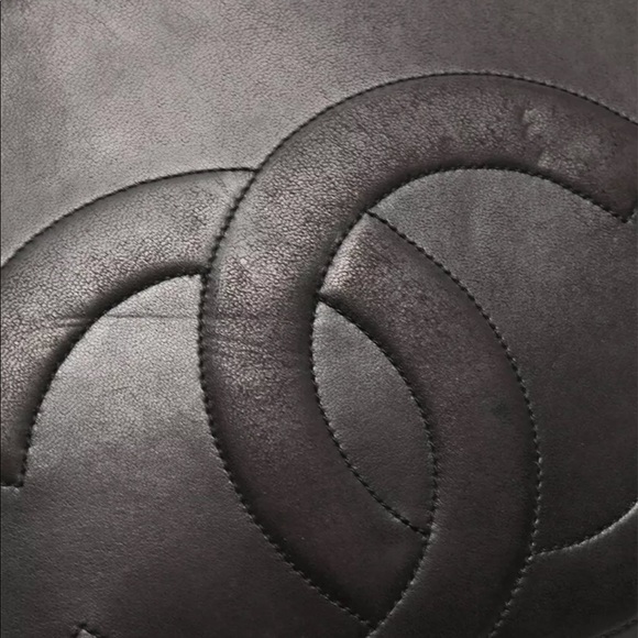 CHANEL | Bags | Chanel Interlocking Cc Chain Shoulder Bag Lamb | Poshmark